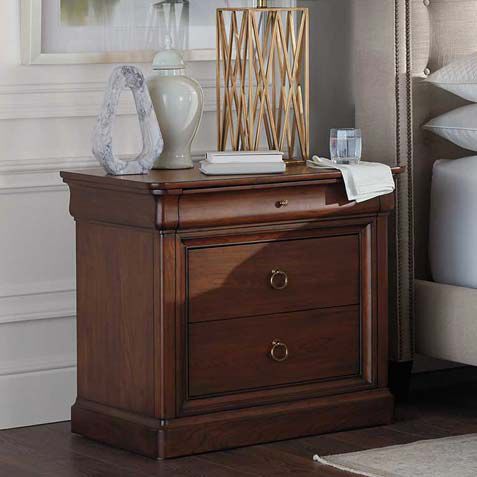Bedside Tables and Night Stands | Ethan Allen Canada | Ethan Allen Canada