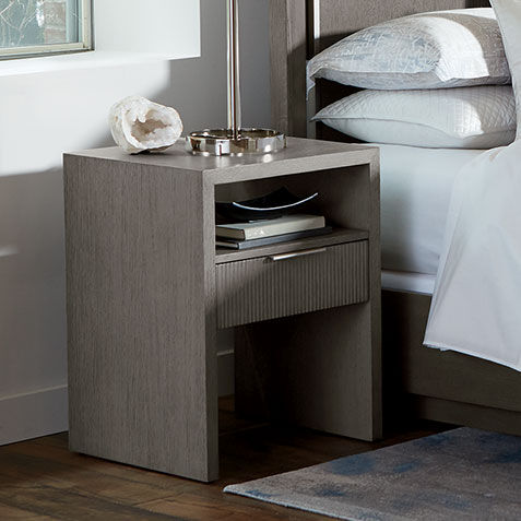 Bedside Tables and Night Stands | Ethan Allen Canada | Ethan Allen Canada